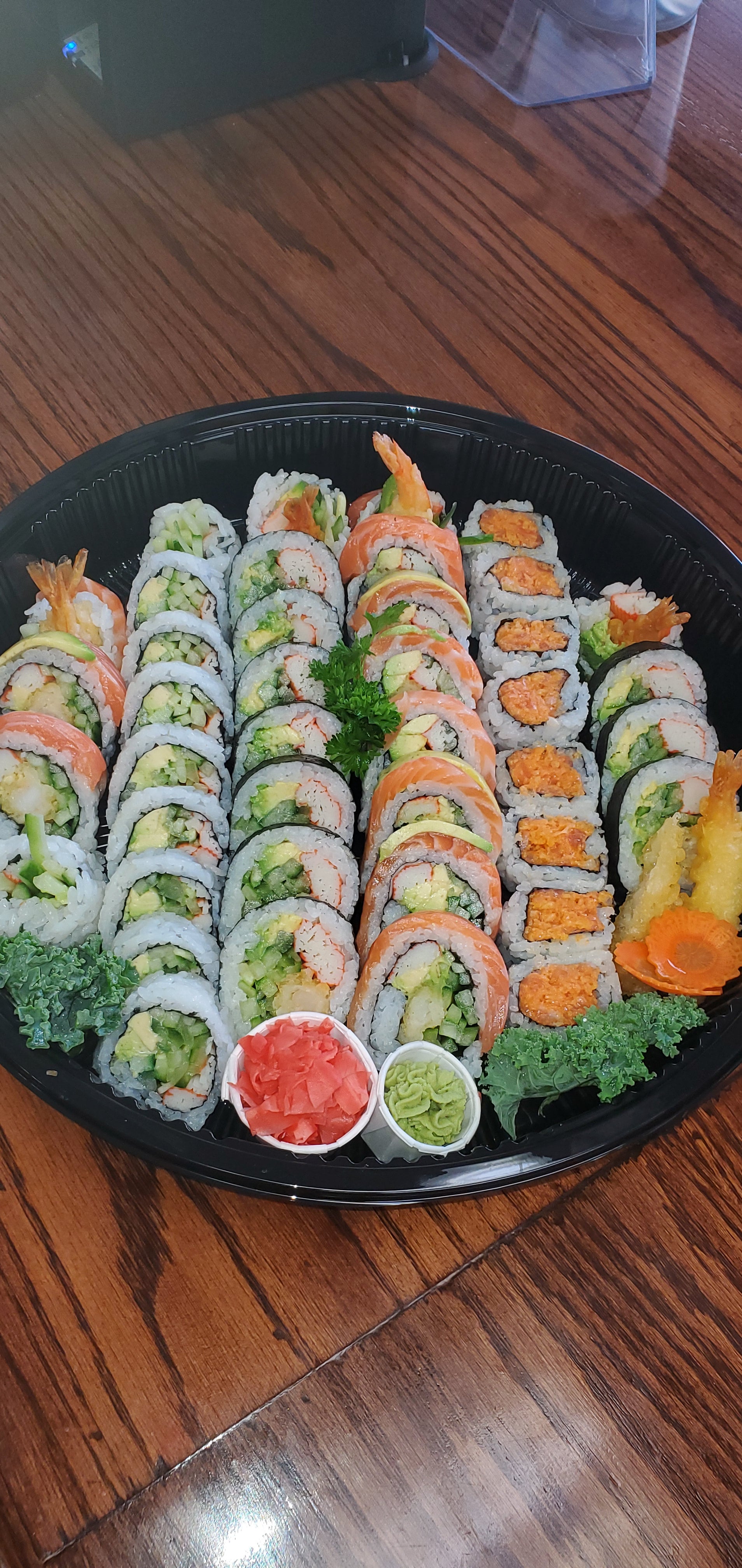 SMALL MAKI TRAY (41pc) | SUSHI YOU